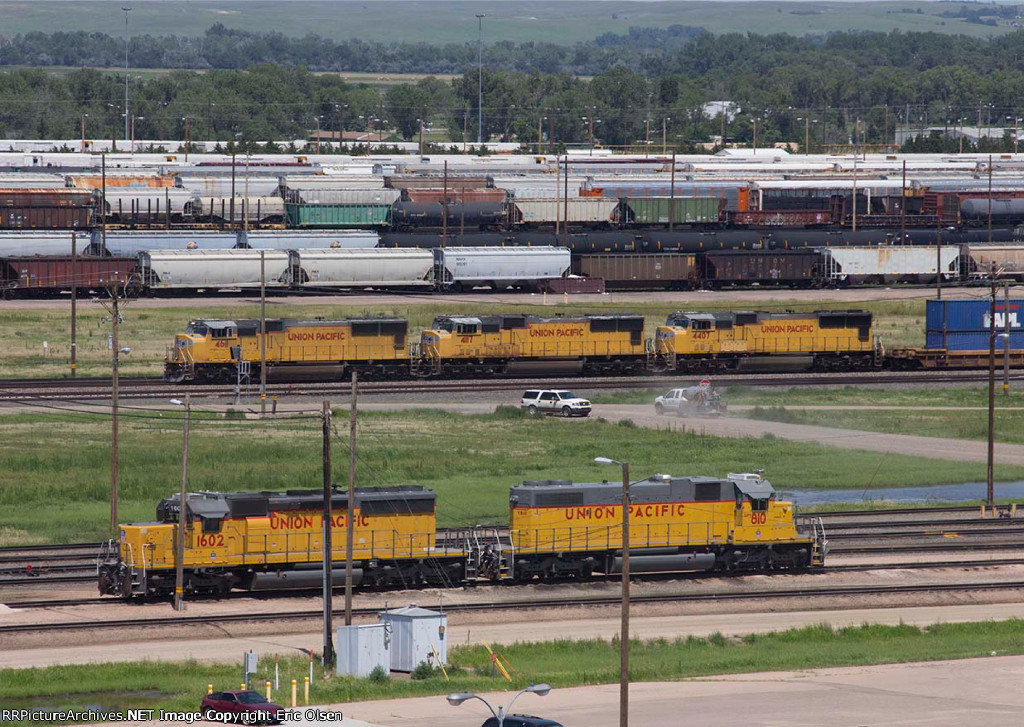 UP 4611, UP 810, UP 4117, UP 4407, UP 1602